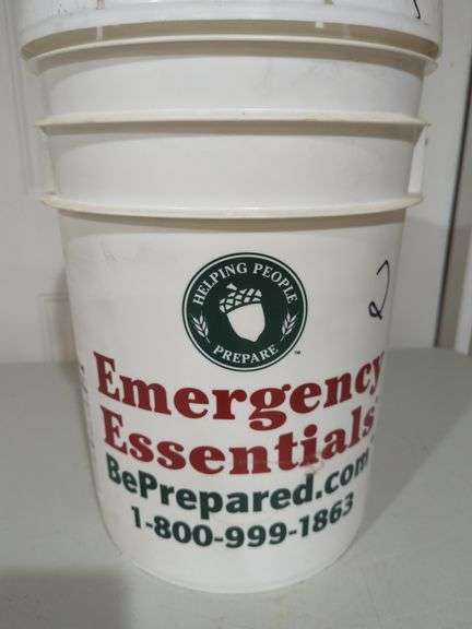 Doomsday prepper 5 gallon bucket of hard red wheat - ATL Auctions