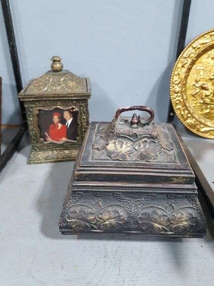 Storage boxes - Auction Services LTD