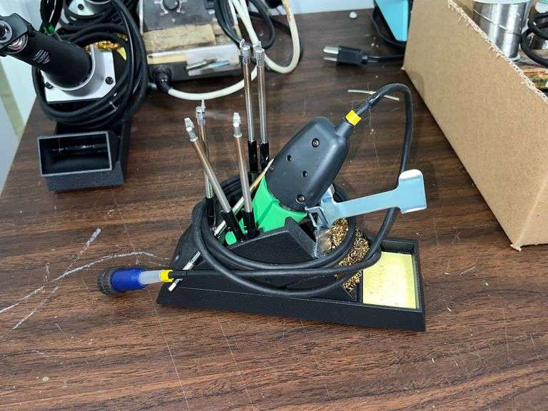 Table top soldering units - Auction Services LTD