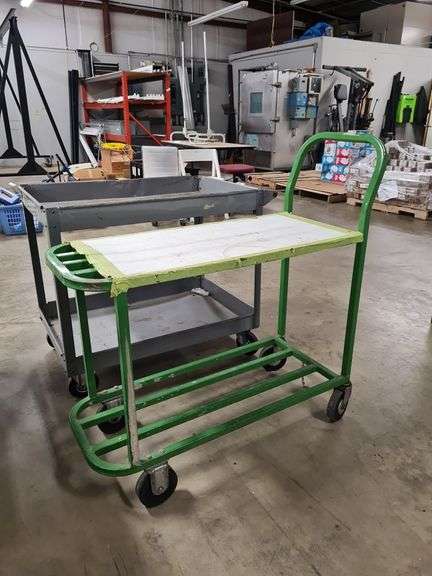 Rolling cart - Auction Services LTD