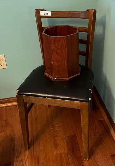 Chair and waste bin - Auction Services LTD