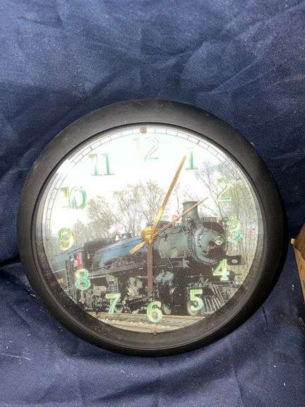 Toy Trains and Clock - Auction Services LTD