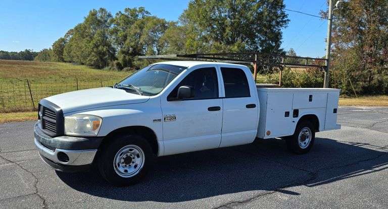 2007 Dodge Ram Service Body - Auction Services LTD