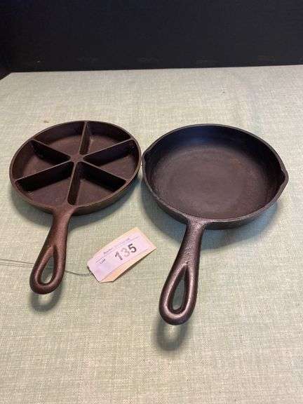 Cast iron pans - Auction Services LTD