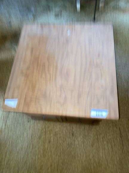 Table - Auction Services LTD