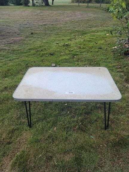 Table - Auction Services LTD