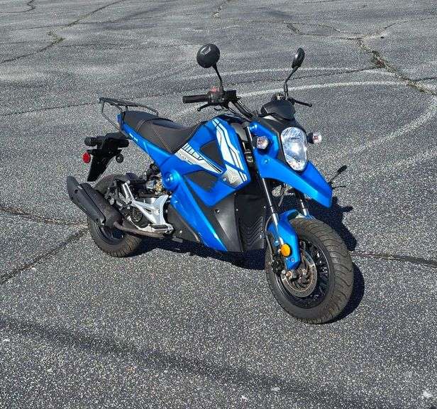 2020 JBLC Gator 50-M Moped - Auction Services LTD