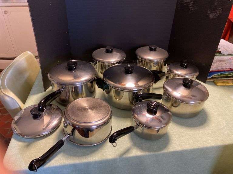Revere Ware pots - Auction Services LTD