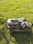 Vintage Air compresser - Auction Services LTD