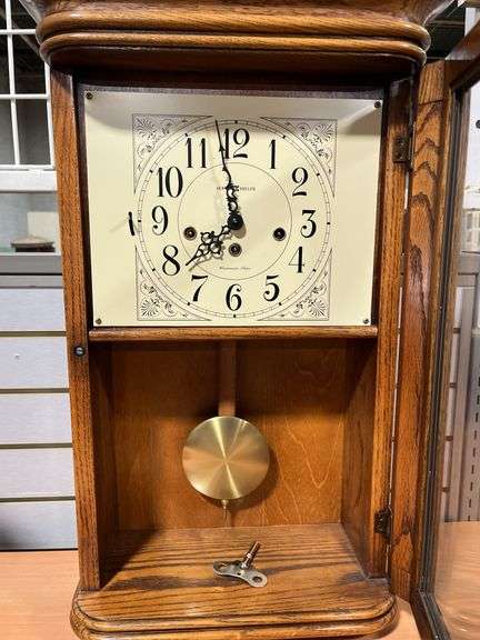 Howard Miller clock - Auction Services LTD