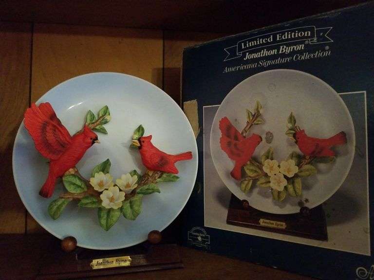 Decorative Cardinal plate - Auction Services LTD