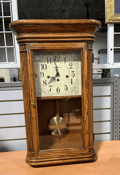 Howard Miller clock - Auction Services LTD