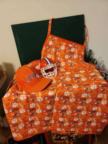 Clemson items - Auction Services LTD