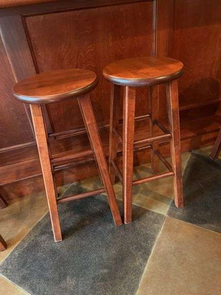 Bar stools - Auction Services LTD