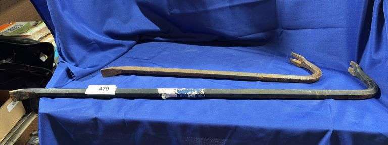 Crow bars - Auction Services LTD