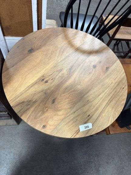 Table - Auction Services LTD