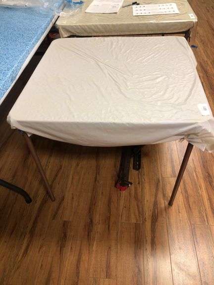 Card table - Auction Services LTD