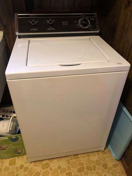 Whirlpool washing machine - Auction Services LTD