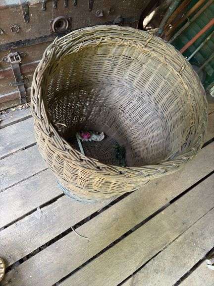 Baskets - Auction Services LTD