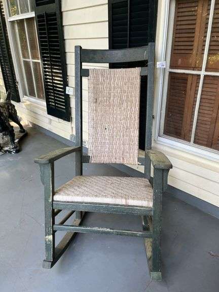 Porch rocker - Auction Services LTD