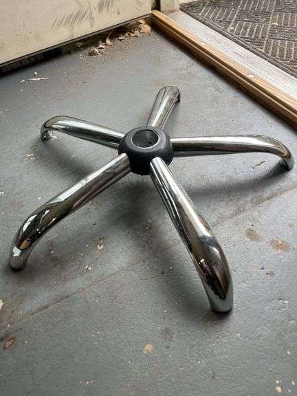 Stool - Auction Services LTD