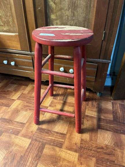 Stool - Auction Services LTD