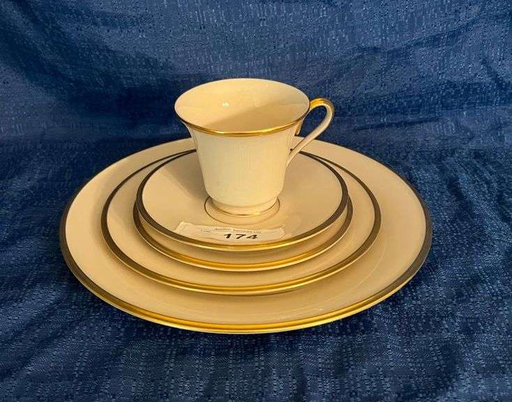 Lenox china - Auction Services LTD