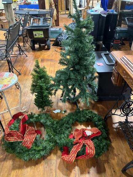 Christmas - Auction Services LTD