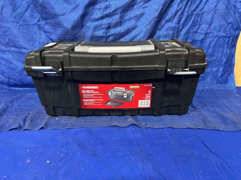 Husky toolbox - Auction Services LTD