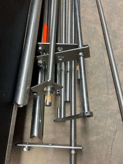 Mounting rods - Auction Services LTD