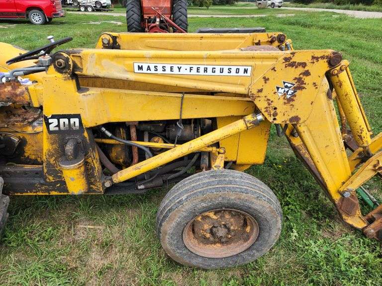 Massey Ferguson 200 With 202 Loader, 2wd, Loader was Converted to Euro ...
