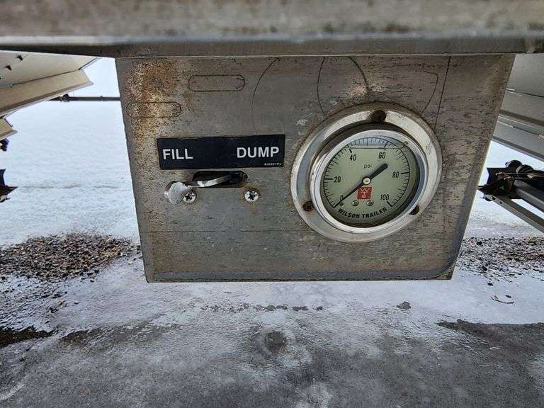 2007 Wilson Pacesetter Model DWH-550, 43’ x 96” x 72”, Air Ride with ...