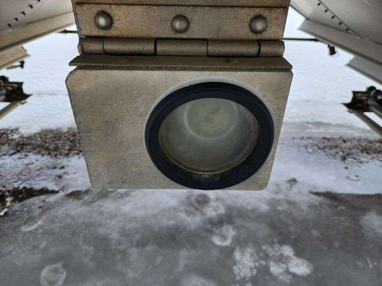 2007 Wilson Pacesetter Model DWH-550, 43’ x 96” x 72”, Air Ride with ...