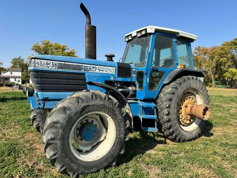 Ford 8830 MFWD Tractor, 6,830 Hours, 18 Speed Powershift Transmission ...
