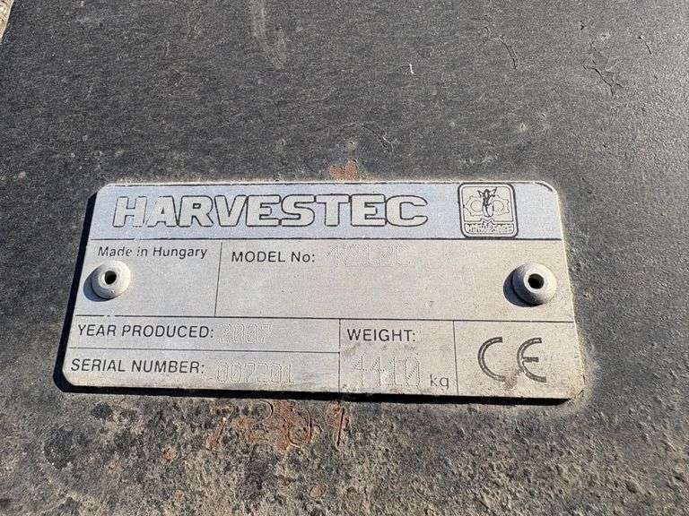 2007 Harvestec 4212C 12R22” Chopping Cornhead, Hyd Deck Plates, PTO ...