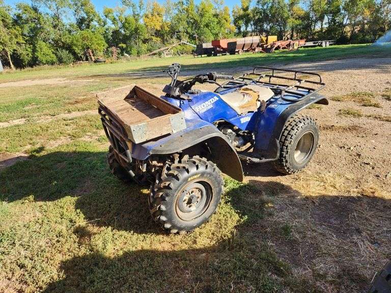 Honda Fourtrax 300 ATV, 4x4, Gear Shift, Has a Title, Runs and Operates ...