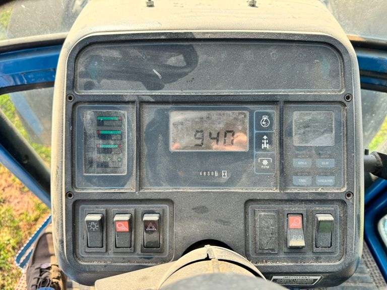 Ford 8830 MFWD Tractor, 6,830 Hours, 18 Speed Powershift Transmission ...