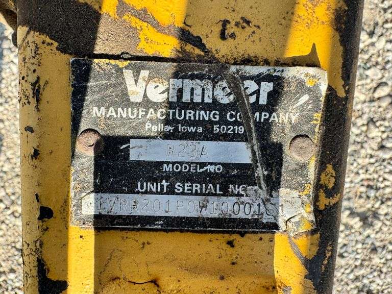 1998 Vermeer R23A Hydraulic Twin Basket Rake, Manual Fold, 23' Working ...