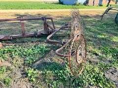 H+S 8 Wheel 3 Point V-Rake - Fragodt Auction and Real Estate LLC