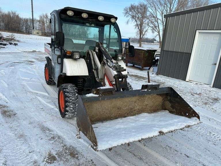 2009 Bobcat Model 5600 Toolcat, 4x4, All Wheel Steering, Enclosed Cab ...