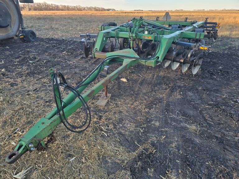 John Deere 510 Disk Ripper, 5 Shanks with Summers Model 106 – 3 Bar ...