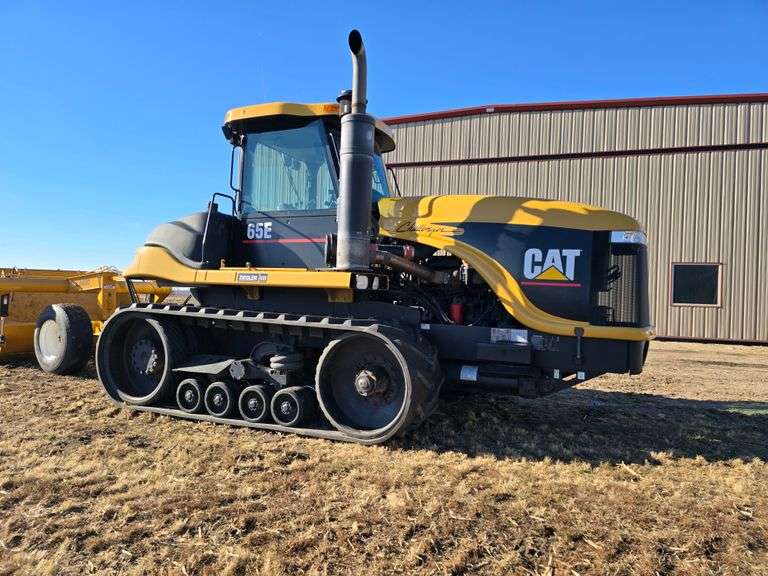 2000 CAT 65E Double Track Tractor, 3,260 Hours, Power Shift ...