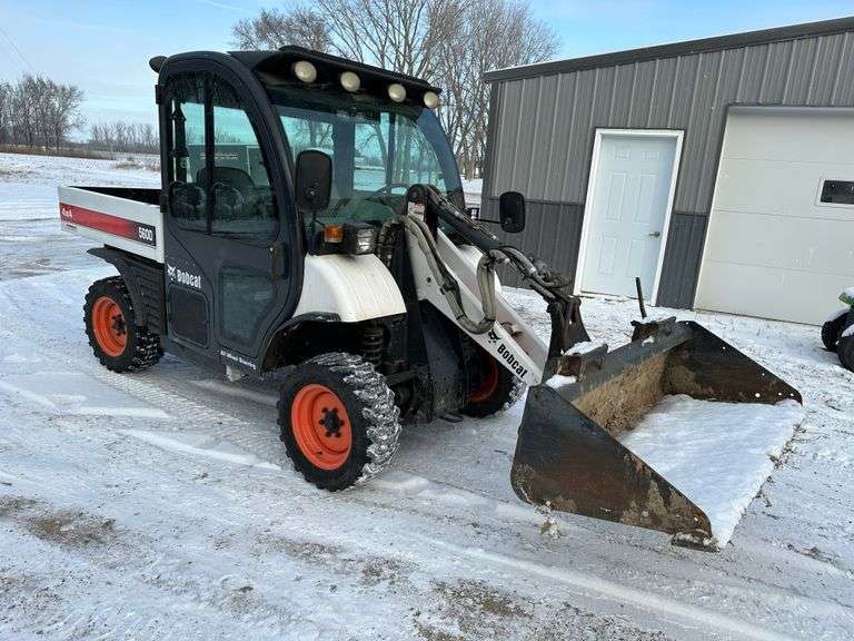 2009 Bobcat Model 5600 Toolcat, 4x4, All Wheel Steering, Enclosed Cab ...