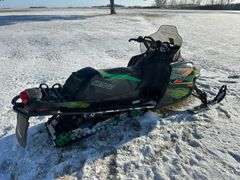 2006 Arctic Cat Crossfire Snowmobile, Believed to be 700cc, Pull Start ...
