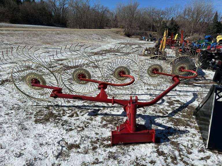 Sitrex 5 Wheel 3pt Ground Driven Rake, SN: 268936 - Fragodt Auction and ...
