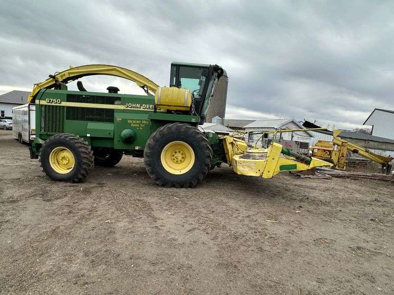 John Deere 6750 Self Propelled Chopper with Kemper 4500 Head, 3,253 ...