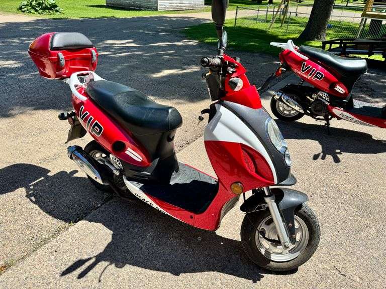2007 Pace VIP 49cc Scooter, 1,204 Miles, Electric Start - Fragodt ...