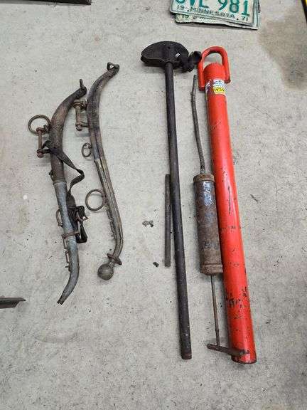 Post Pounder/Pipe Bender and Misc - Fragodt Auction and Real Estate LLC