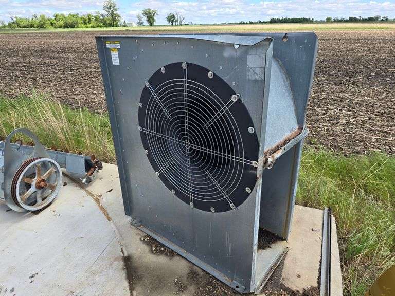 Sioux 36” Bin Fan with 20hp Baldor 3 Phase Motor - Fragodt Auction and ...
