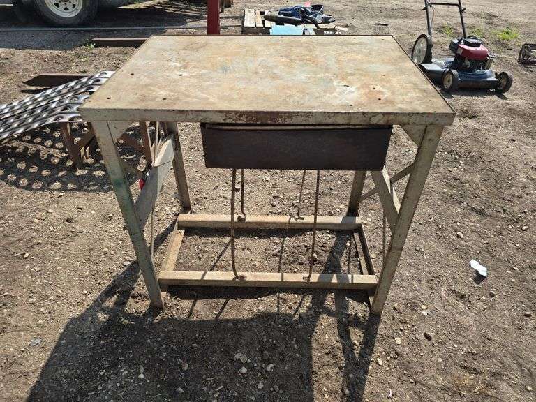 Welding Table, 3’ Wide x 2’ Deep x 34” Tall - Fragodt Auction and Real ...